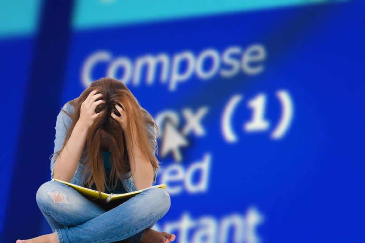 Professor Won’t Respond to Emails? Here’s Why And What To Do ...